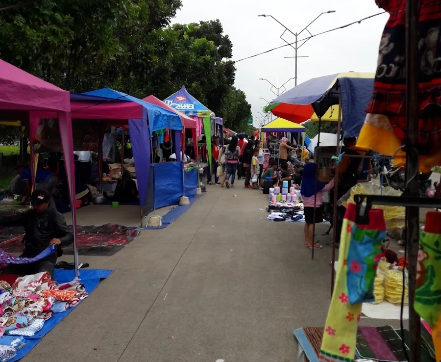 3 Tempat Pasar Kaget Ramai di Bandung Jawa Barat, Bazar Indonesia ...
